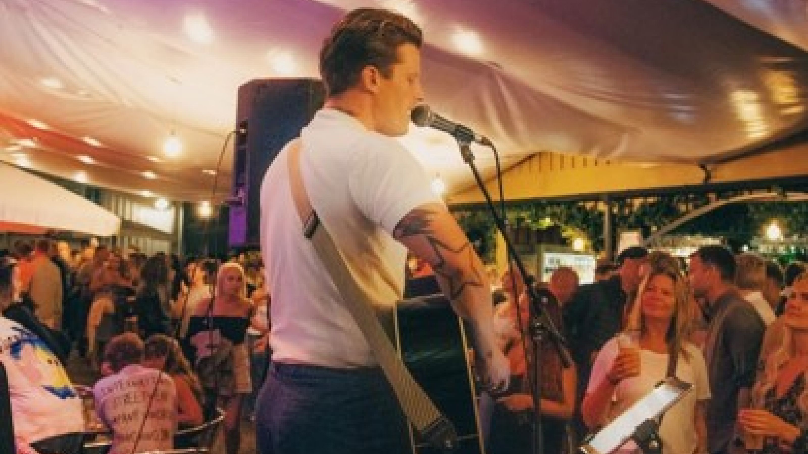 Pigen | Live på Rust & Rør med Carl Henrik Nilsen fredag 9.1 fra 21.00